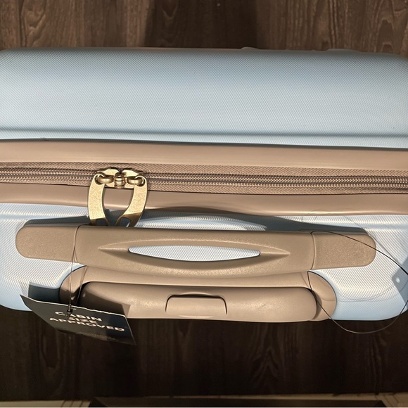 Disney | Bags | Nwt Disney Lilo And Stitch Luggage Carry On Size ...